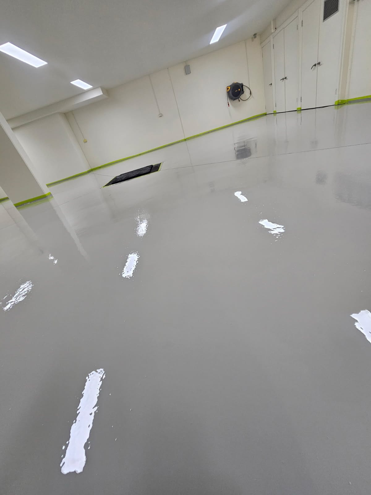 About Us - Omega Epoxy Flooring